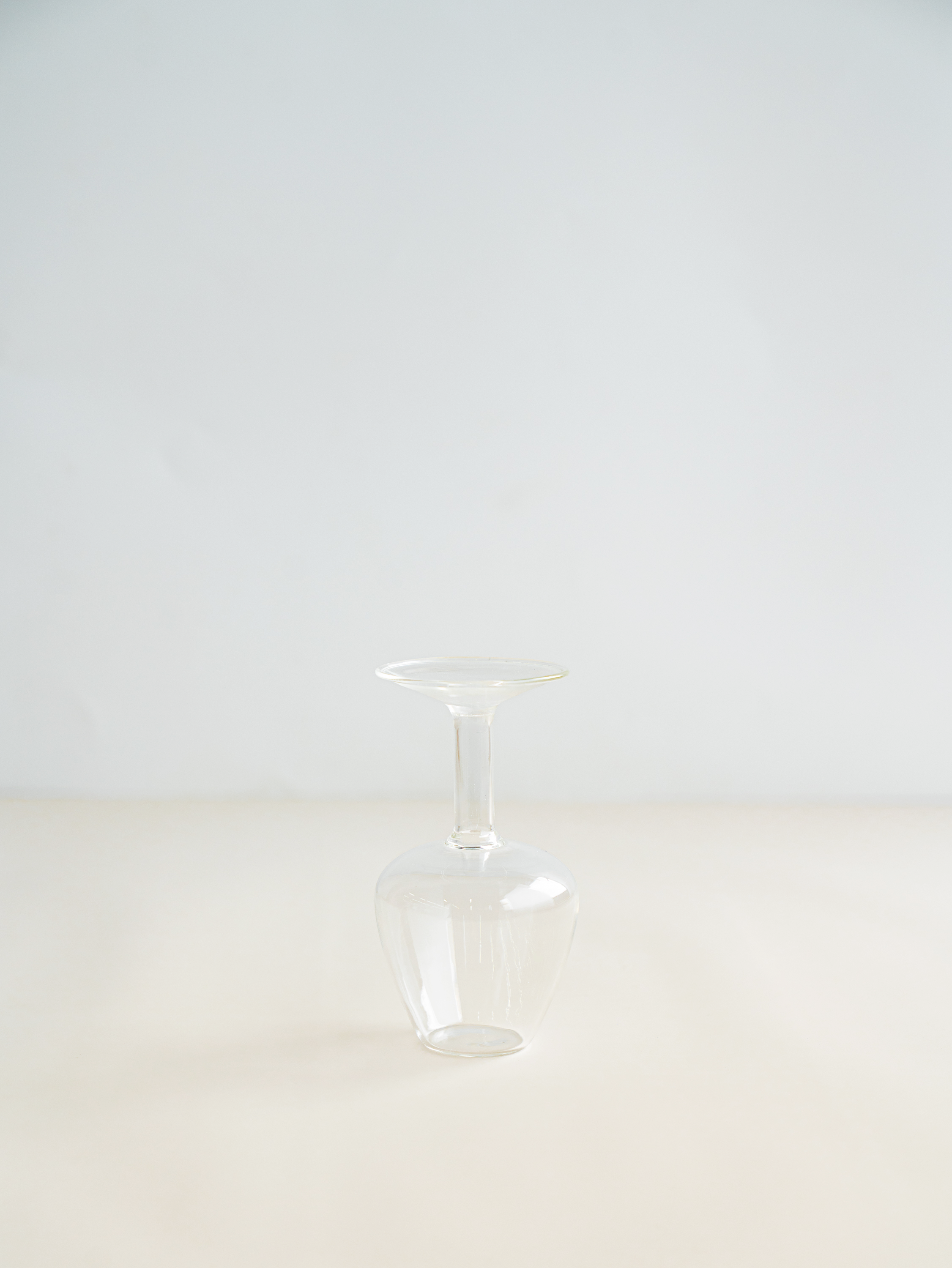 amabro MINI VASE -CLEAR - A - | お花の通販AND PLANTS (アンドプランツ)